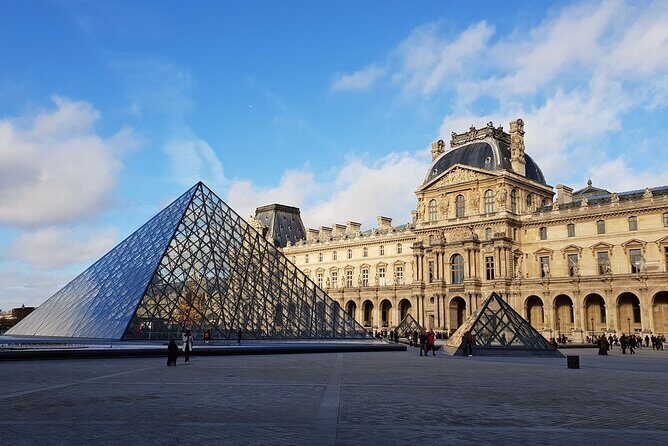 Fabuleux Guided Tour Through the Louvre Museum with Access - Breaking Down the Experience