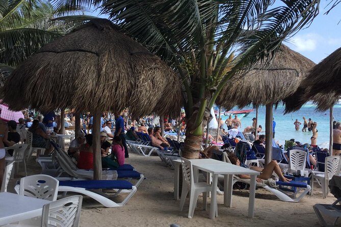 FACILITIES BEACH CLUB For A Day At The Beach At Los Arrecifes Restaurant. - Additional Tips for Your Visit