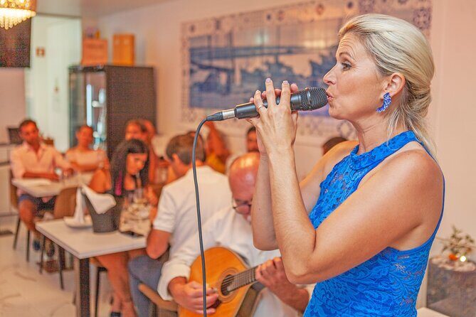 Fado nights with Algarvian tapas tasting - Key Points