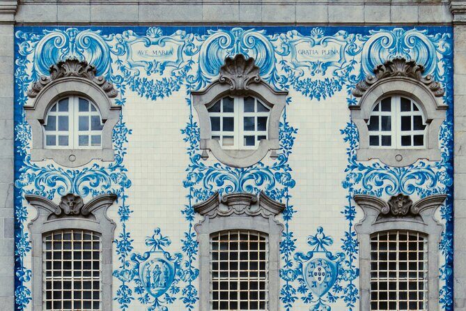 Fado Tour with Guide, Dinner & Live Show in Porto - The Downside: Considerations