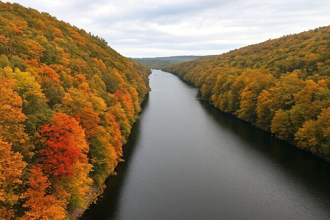 Fall Foliage Scenic Day Trip to Vermont and Western MA with Stops - Key Points