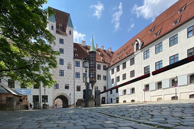 Fall in Love with Munich in a Private Old Town Walking Tour - FAQ