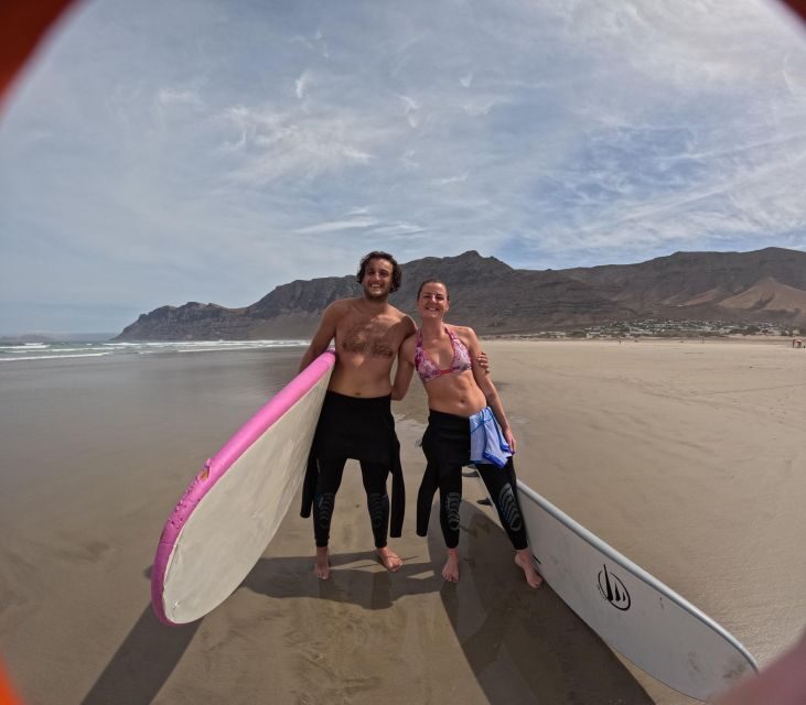Famara Beach: Surfing Lessons with Videos - Who Will Love This Experience?