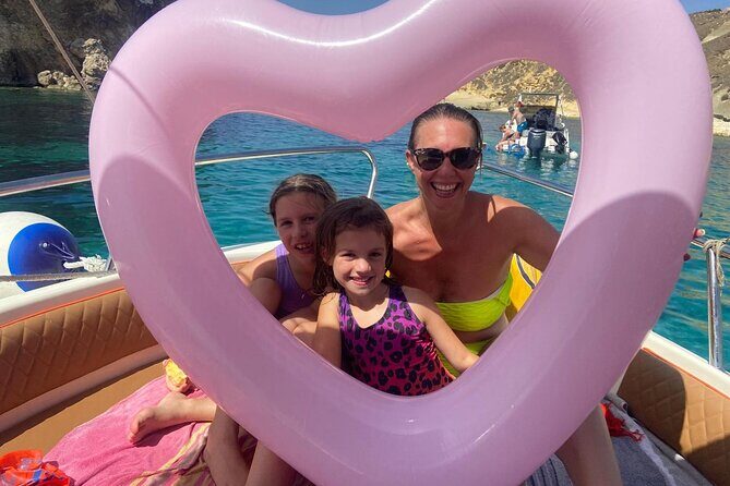 Family Private Boat Trip, Blue Lagoon, Malta, Comino & Gozo - Key Points