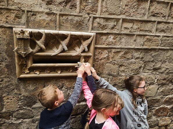 Family Private Tour: Churros, Hot Chocolate & Games in Barcelona - Final Thoughts