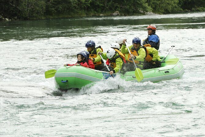 Family Rafting Grade 2 - Who Should Consider This Tour?