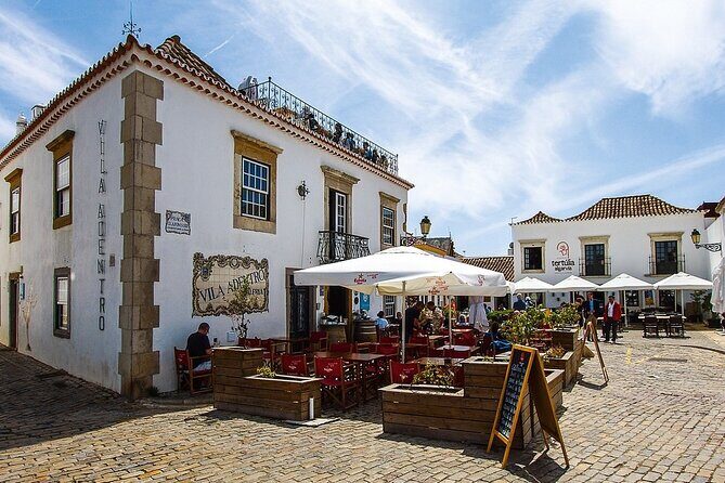 Faro Food Tour & Drinks and City highlights 10 Tastings - The Guides: Knowledge and Personal Touch Matter