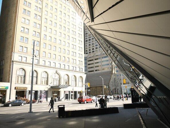 Fashion Shopping Tour in Toronto with a Local Stylist - The Itinerary Breakdown