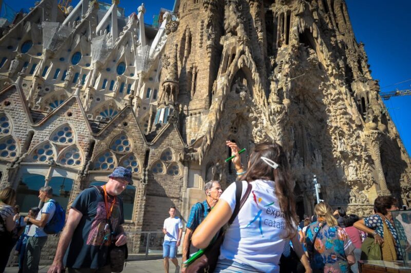 Fast Track: Sagrada Familia & Barcelona Full-Day Tour - The Sum Up