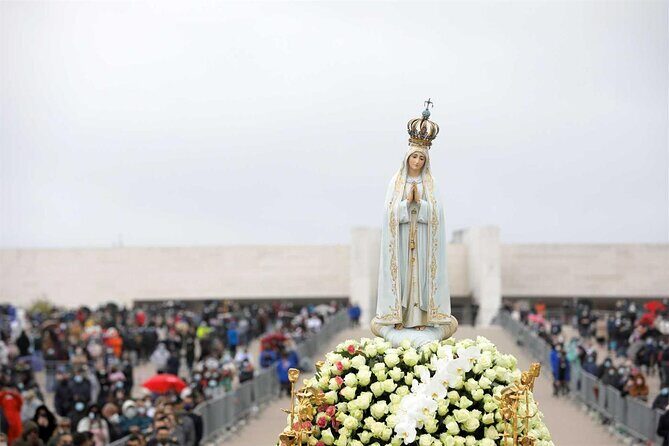 Fátima, Batalha, Alcobaça and Nazaré Private Tour - Frequently Asked Questions