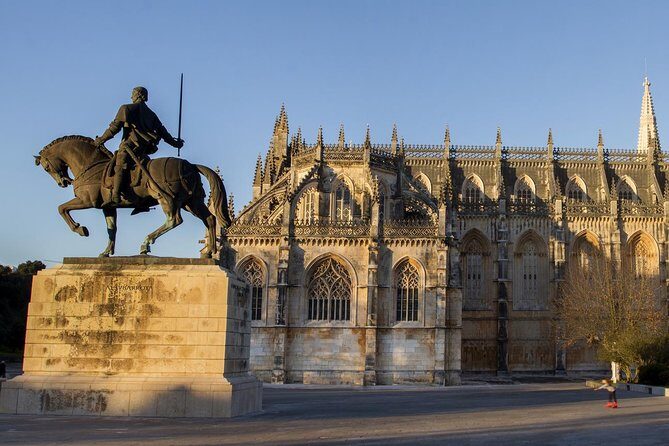 Fátima, Batalha, Nazaré and Óbidos Private Tour - Authenticity and Local Flavor