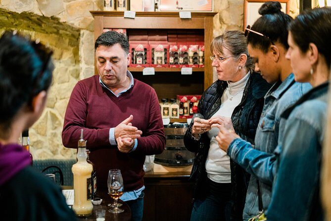 Fátima, Grutas de Mira de Aire, Nazaré & Óbidos - 10H Small Group - Frequently Asked Questions