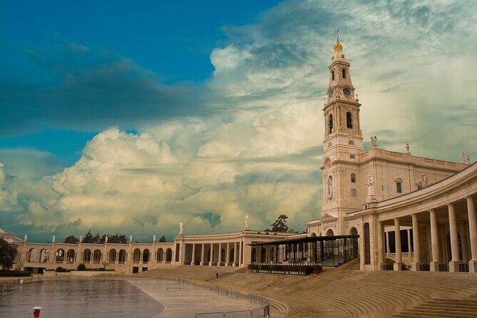 Fátima, Nazaré and Óbidos Small Group Full-Day Tour from Lisbon - Who Will Love This Tour?