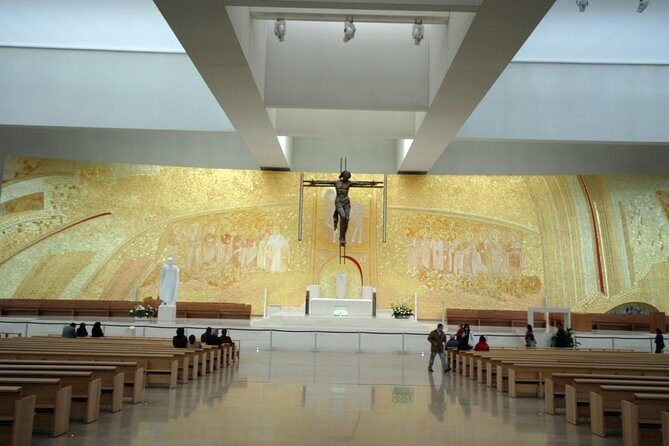 Fatima Sanctuary Private Tour from Lisbon - Exploring the Itinerary and Highlights