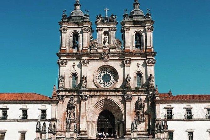 Fátima & the West coast of Portugal - Private Van Tour - Exploring Portugal’s Hidden Gems & Famous Sites