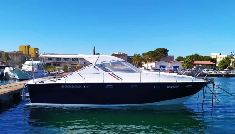 Favignana and Levanzo with Elisabetta II - Exploring the Favignana and Levanzo with Elisabetta II Tour: An Authentic Sicilian Sea Adventure