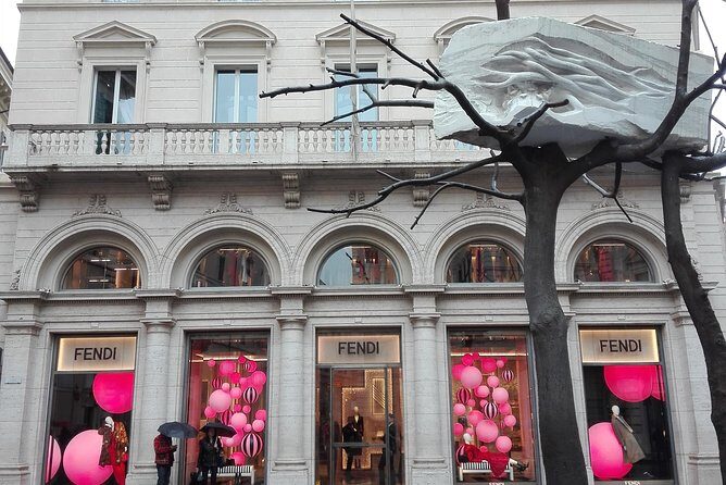 Fendi Experience: the pure essence of Roman high fashion - FAQ