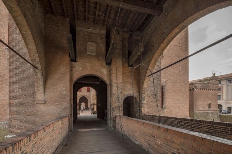 Ferrara: Estense Castle Guided Tour - Practical Details and Value