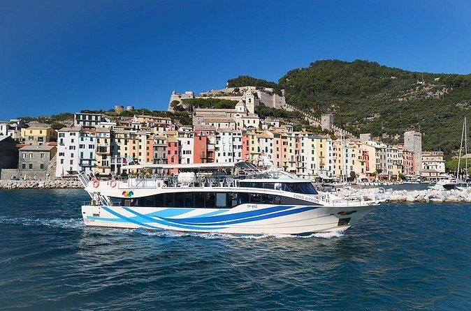 Ferry boat tour to the Cinque Terre with stop in Portovenere and Vernazza - Is This Tour Right for You?