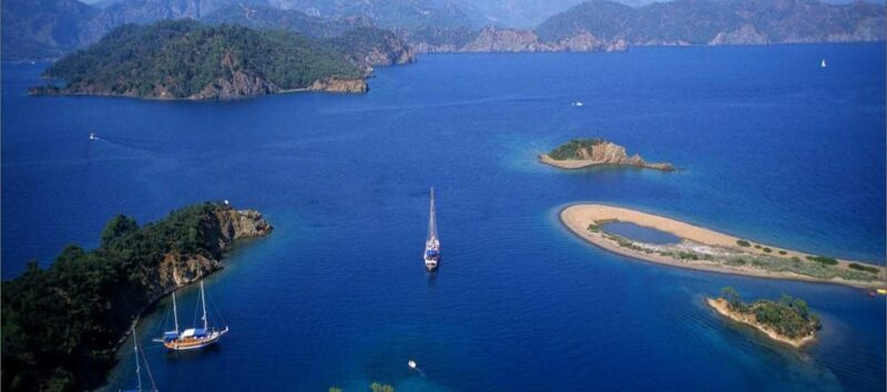 Fethiye: 12 Islands Boat Tour with Lunch and Hotel Pickup - What Reviewers Say