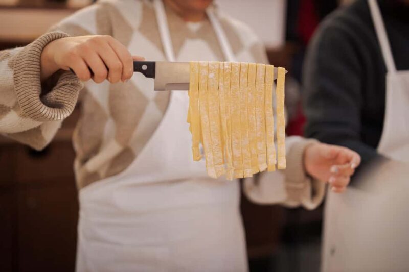 Fettuccine Pasta Cooking Class in Rome City Center - FAQ