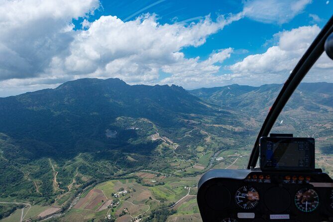 Fiji Private Helicopter Tour Sleeping Giant and Koroyanitu Heritage Park - Why Choose the Fiji Private Helicopter Tour?