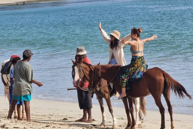 Fijian pottery crafting Village Experience & Natadola Beach Tour - Key Points