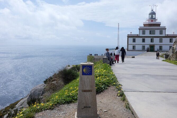 Finisterre Express : the route to the end of the world - Key Points