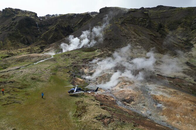 Fire and Ice Helicopter Tour: Glacier and Hengill Geothermal Area - Tour Duration and Group Size