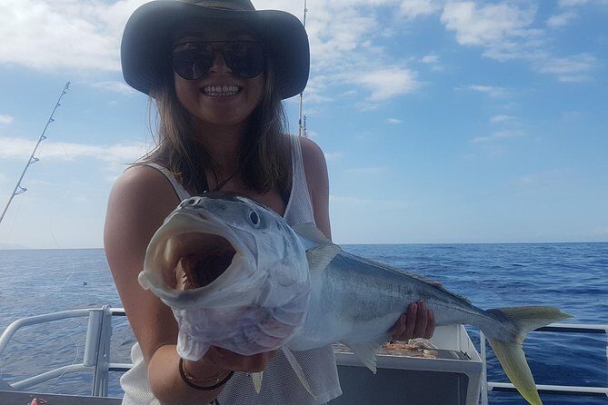 Fishing and Sightseeing Boat Charter - Comprehensive Review of the Fishing and Sightseeing Boat Charter in Auckland