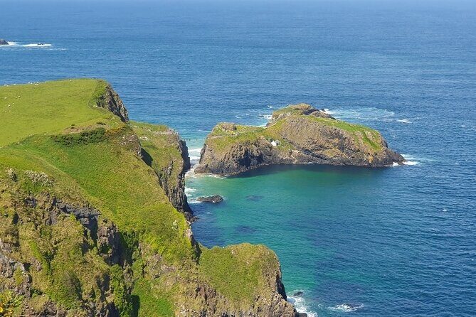 Five Star Giant's Causeway & Belfast Luxury Private Excursion. - Key Points