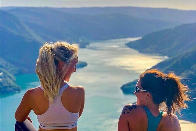 Fjord Hiking - Public tour - The Sum Up