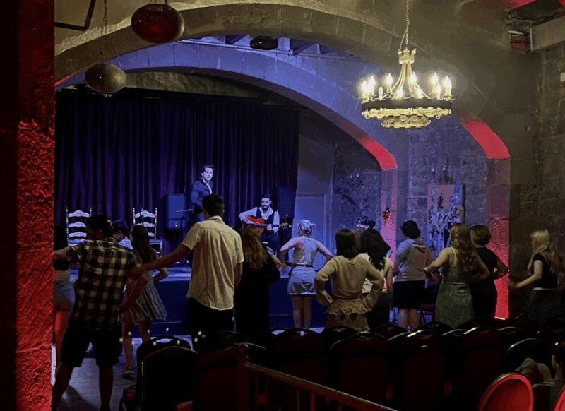 Flamenco Experience (30 minute masterclass) - The Basics of the Flamenco Experience