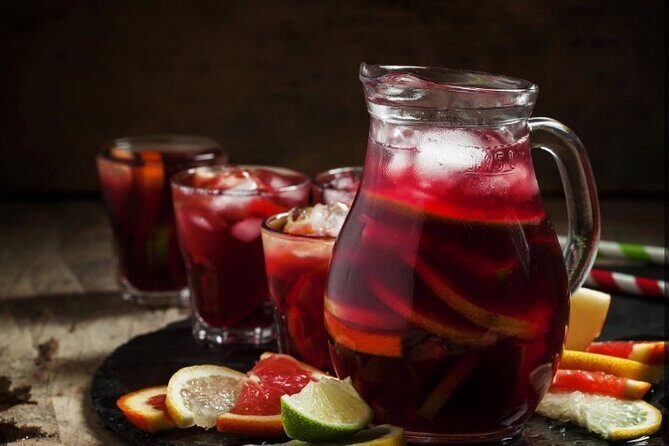 Flamenco night Show and Dinner in Madrid - Frequently Asked Questions