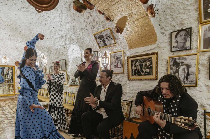 Flamenco show at Cueva Los Amayas, in Sacromonte - The Experience: What to Expect at Cueva Los Amayas