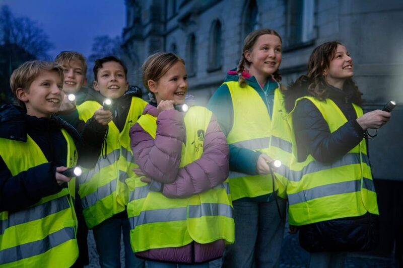 Flashlight tour for children/teenagers - Key Points
