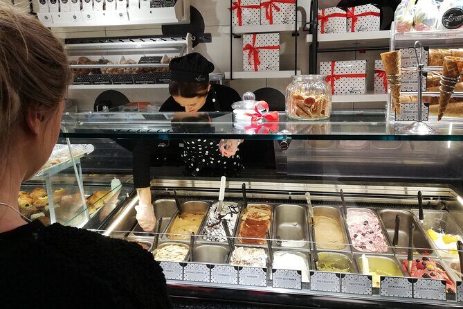 Flavors of Naples Decumani Street Food and Sightseeing Tour - Practical Details and Tips