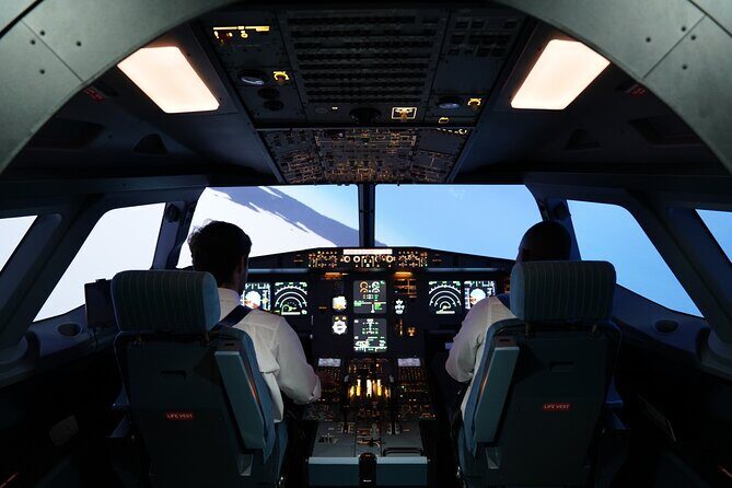 Flight Simulator Experience Seville - Key Points