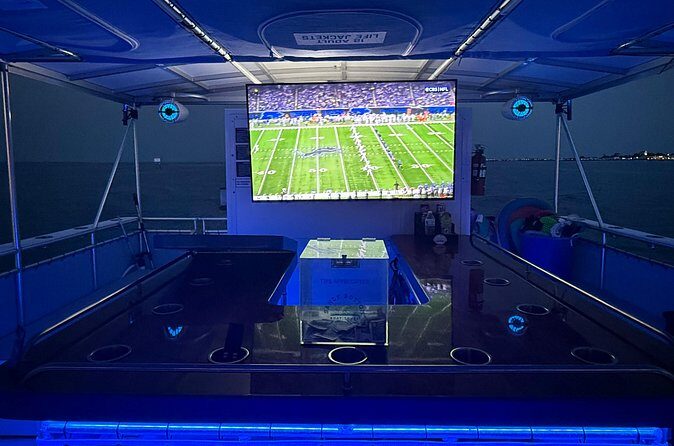 Floating Tailgate Tour at Crab Island and Watch Football on Water - FAQ