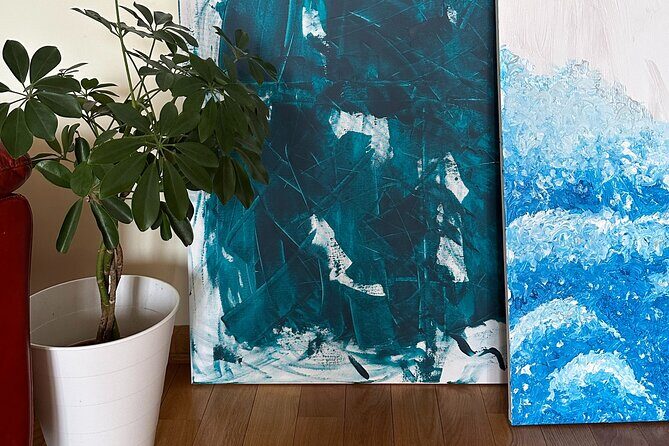 Floral Inspirations and Fluid Acrylic Creations Workshop - Detailed Breakdown of the Tour