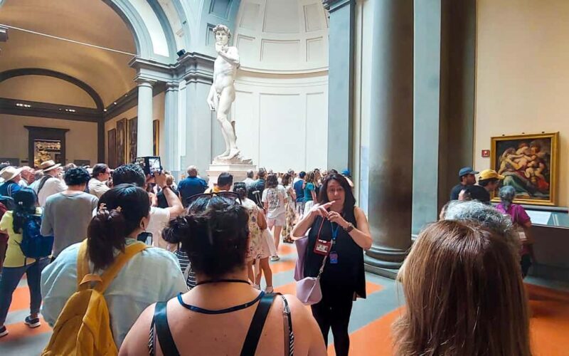 Florence: Accademia Gallery tour with Skip-the-line access - The Guided Tour Experience