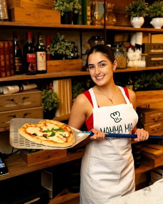 Florence: Authentic Pizza & Gelato Experience+Unlimited Wine - Key Points