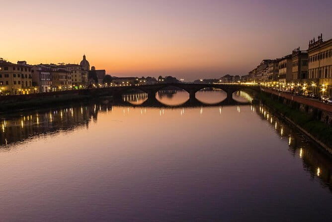 Florence By Night 2-hour Walking Experience - What Sets This Tour Apart