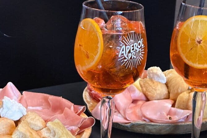 Florence by night with aperitivo - The Itinerary in Detail