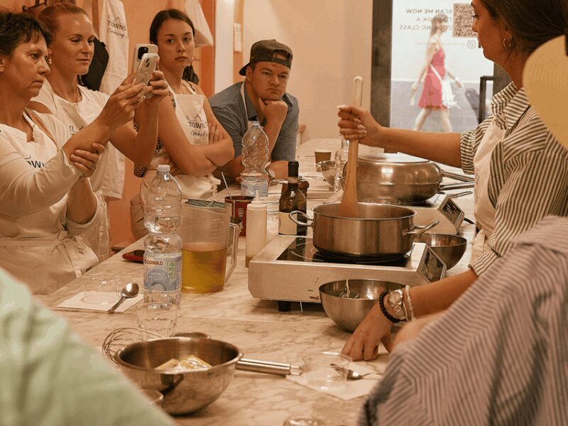 Florence: Cooking Class with Local Food Market Tour - The Experience in Detail