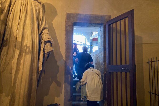 Florence David First Viewing & Duomo with Terrace VIP Access Tour - FAQ