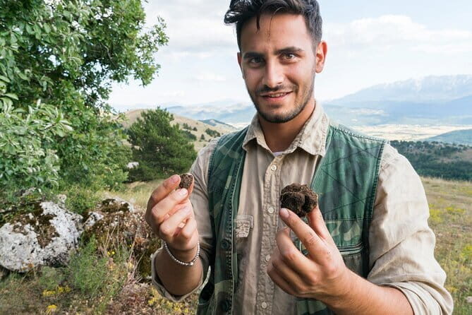 Florence: Duomo Complex with Tickets & City Walk Guided Tour - Authentic Insights from Travelers