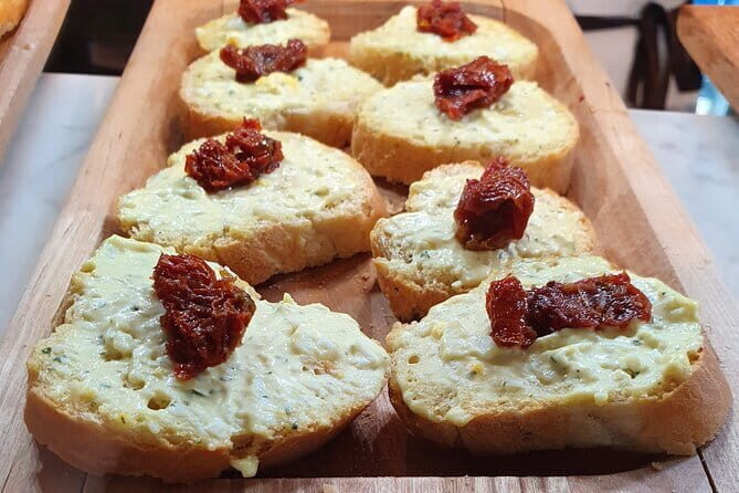 Florence Food Tour with Antico Vinaio skip the line - An In-Depth Look at the Florence Food Tour