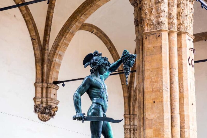 Florence: (French) Walking Tour with a licensed guide - Why This Tour is a Value