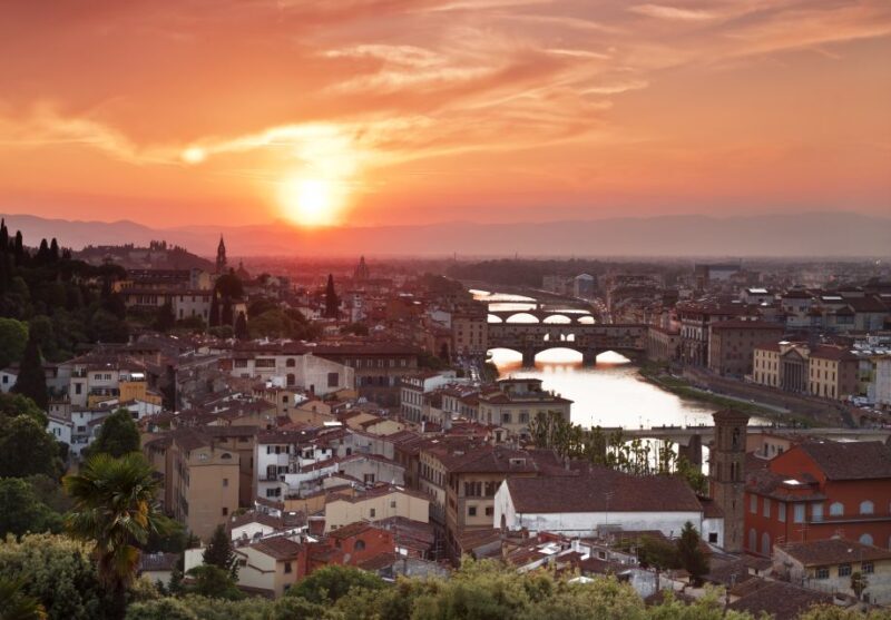 Florence: Night Tour by Electric Bike - Key Points